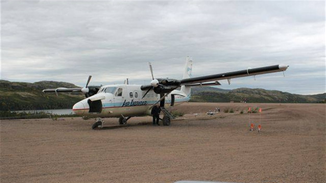 Atterrissage difficile d'un avion d'Air Labrador à La Tabatière | Radio ...
