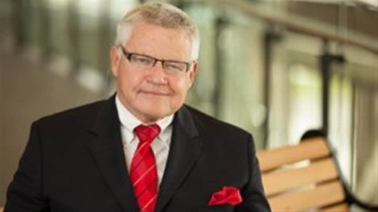 Sept Acadiens au Conseil des ministres du Nouveau-Brunswick | Radio-Canada