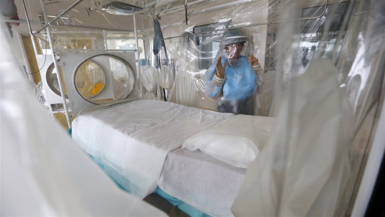 Canada : simulation pour se préparer à une éclosion d'Ebola | Radio-Canada
