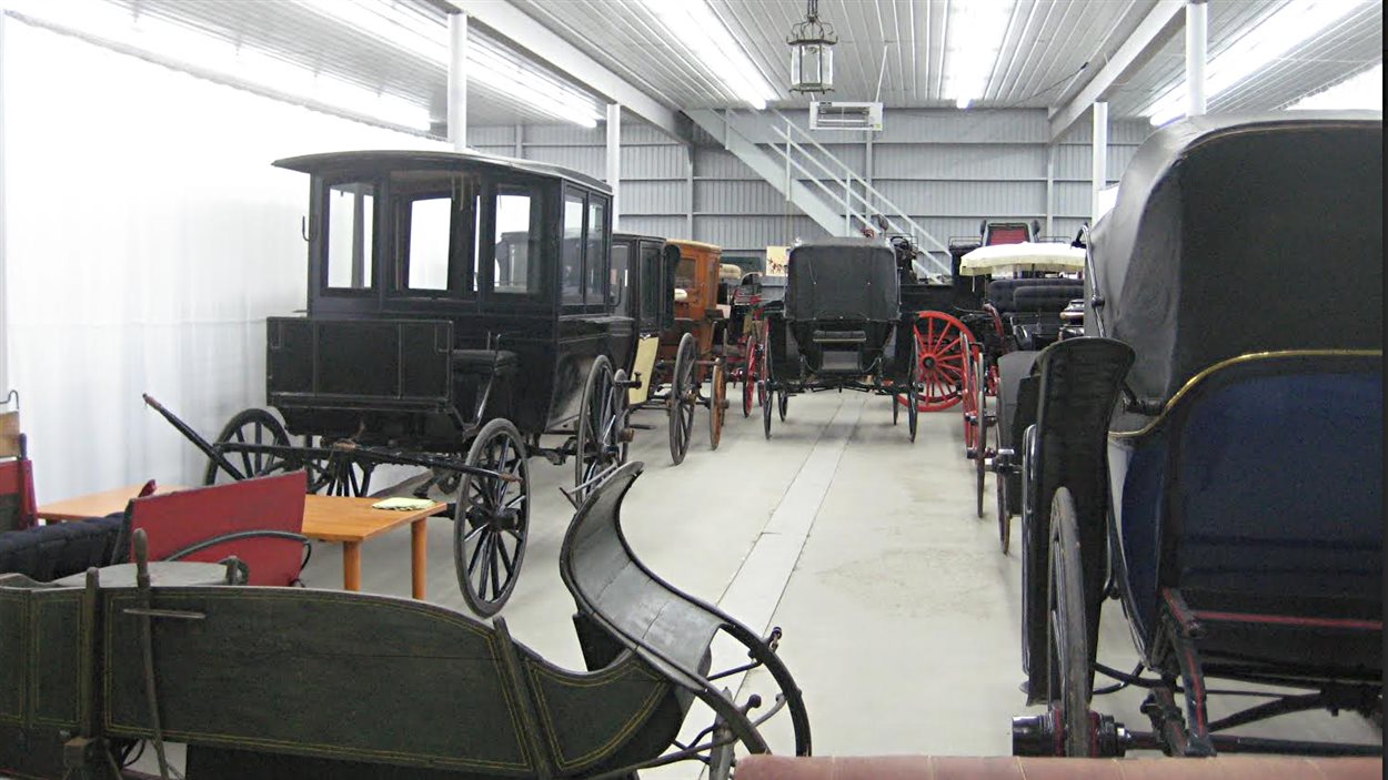 Coup d'œil aux voitures hippomobiles des siècles derniers | Radio-Canada