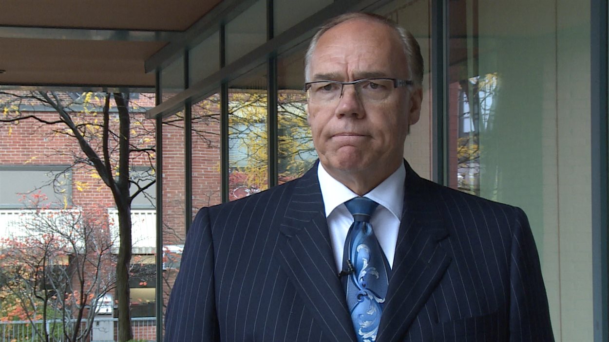 Des choix aux antipodes à Peterborough | Radio-Canada