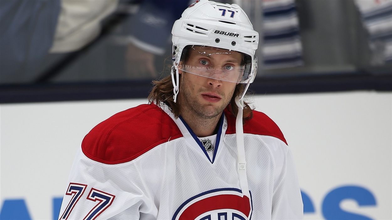 Lessio et Gilbert avec le Canadien à Philadelphie | Radio-Canada