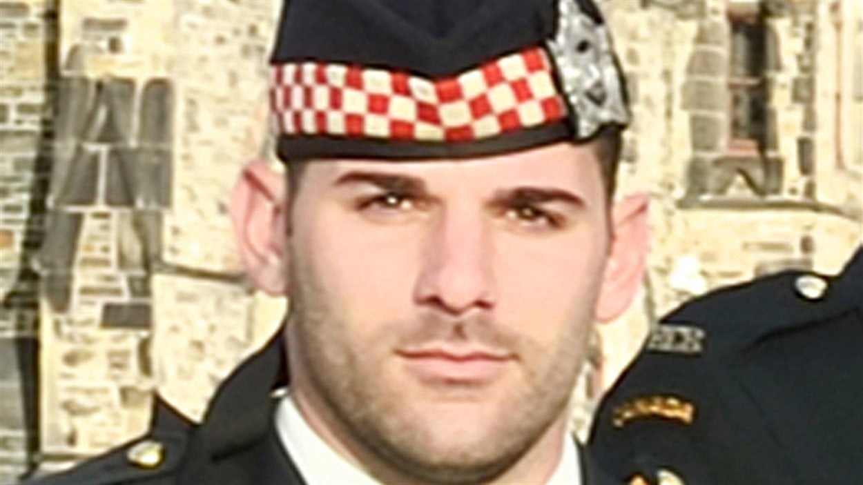 Fusillade d'Ottawa : Le corps de Cirillo empruntera l'Autoroute des ...