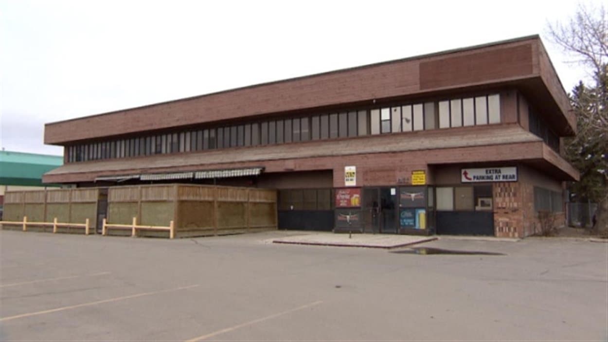 Un premier bar de danseuses à Regina | Radio-Canada