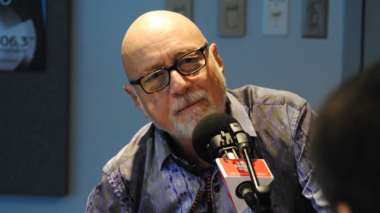 Après la tombée du rideau, le 29e album de Patrick Norman | Radio-Canada