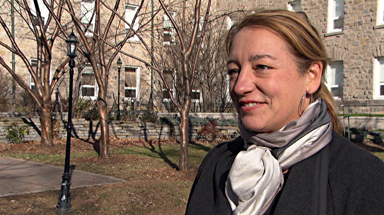 Des Gatinois appuyant les bibliothèques enverront des livres à la ...