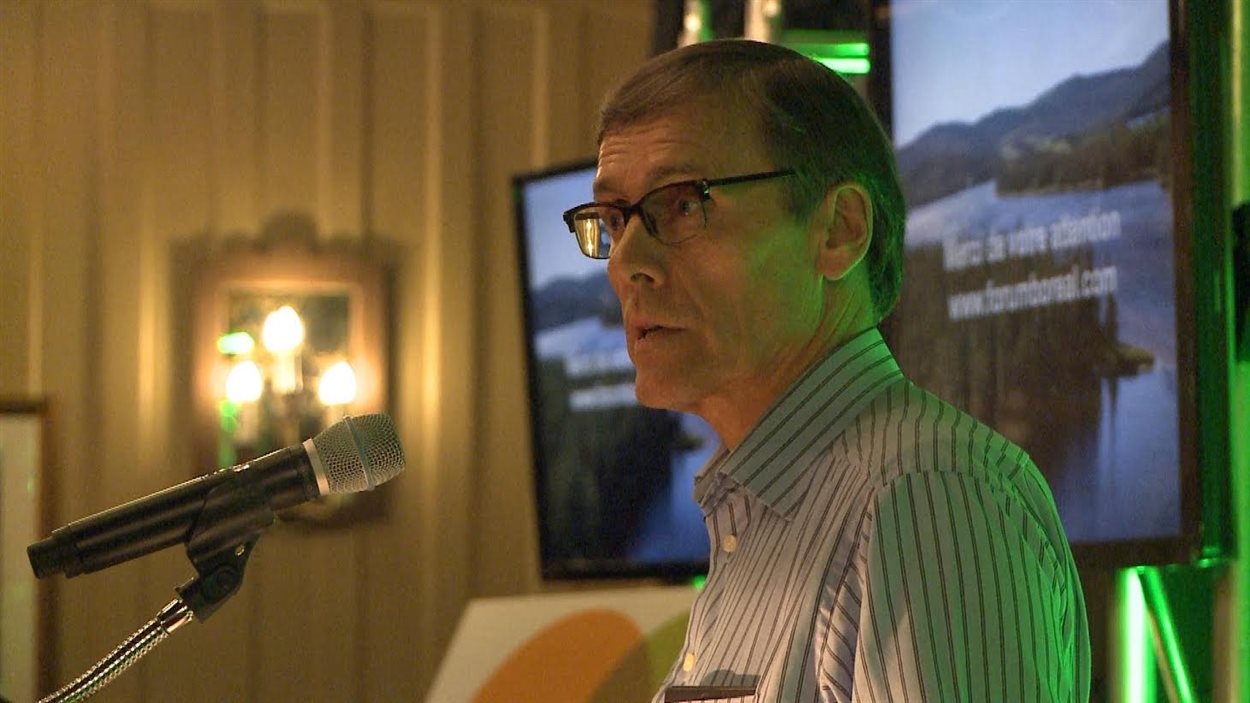 Résolu maintient l'incertitude à Baie-Comeau | Radio-Canada