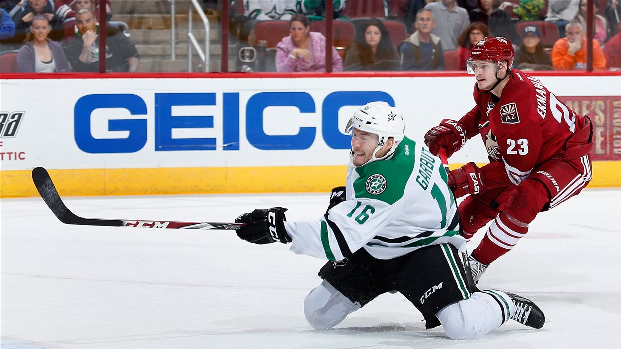 Ryan Garbutt suspendu pour trois matchs | Radio-Canada