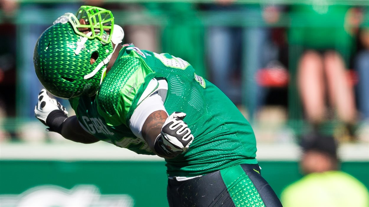Un ex-joueur des Roughriders en traitement pour violence conjugale ...