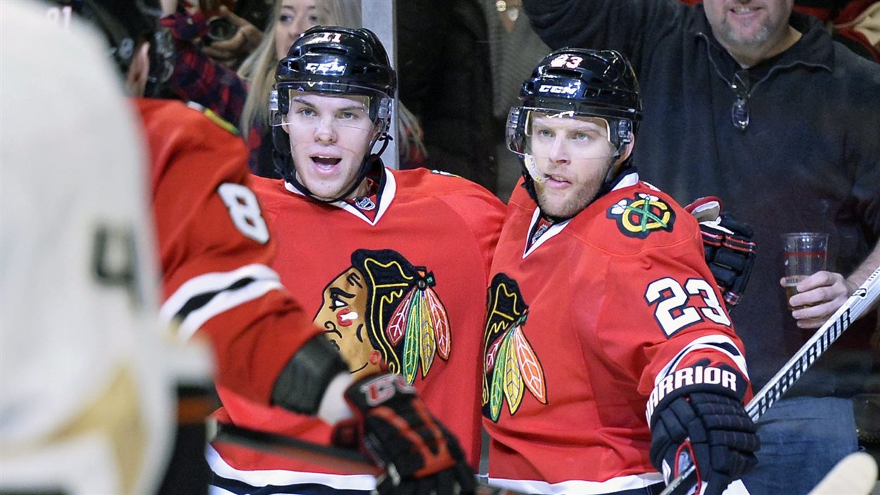 Jeremy Morin échangé par les Blackhawks | Radio-Canada