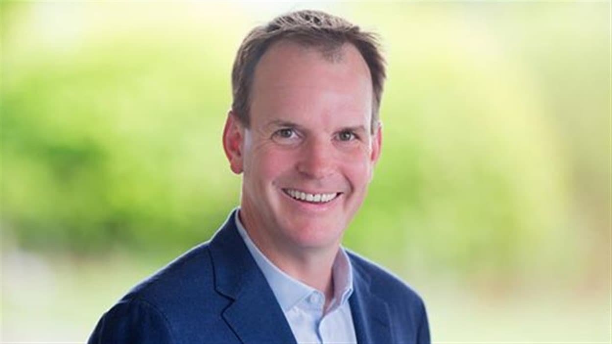 Steven MacKinnon remporte l'investiture libérale fédérale dans Gatineau ...