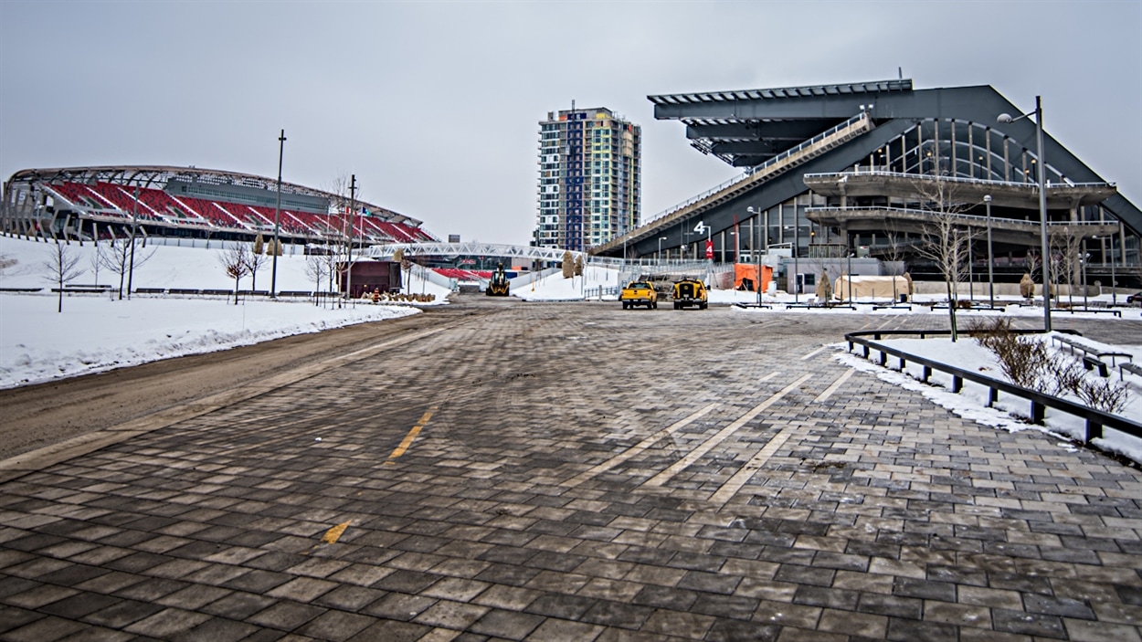 Parc Lansdowne : OSEG poursuit des entrepreneurs | Radio-Canada