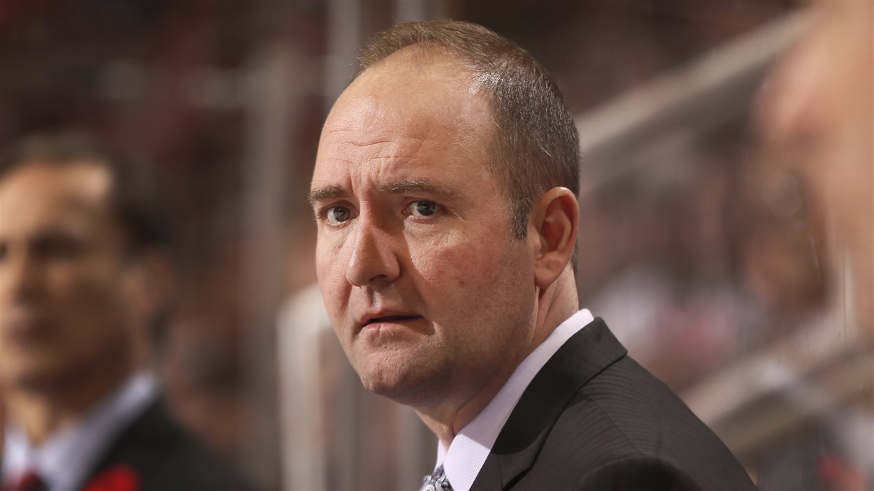 DeBoer relevé de ses fonctions | Radio-Canada