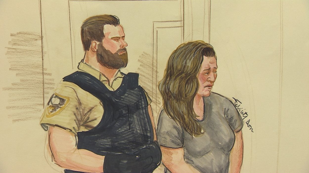 Accusée du meurtre non prémédité de sa fille, Lisa Batstone jugée apte ...