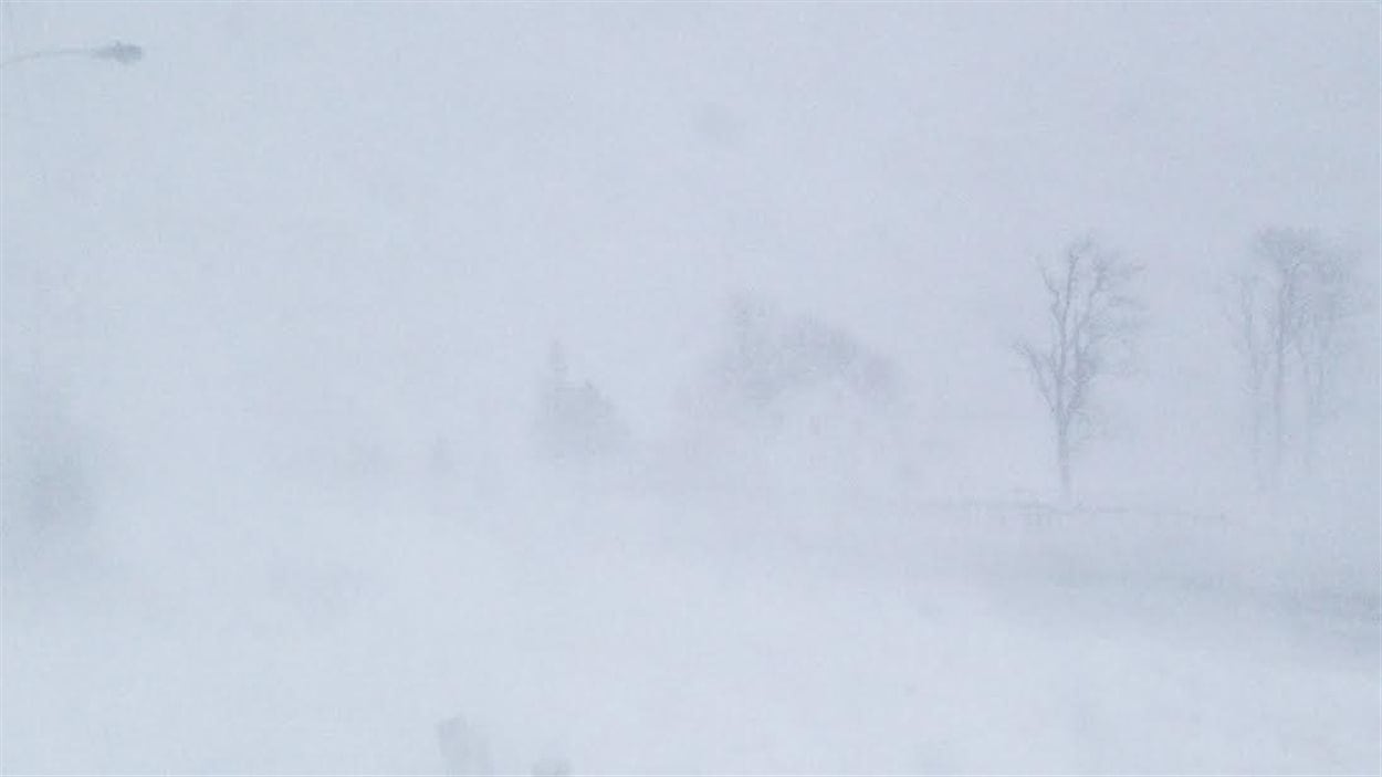 L'Est du Québec sous le blizzard | Radio-Canada
