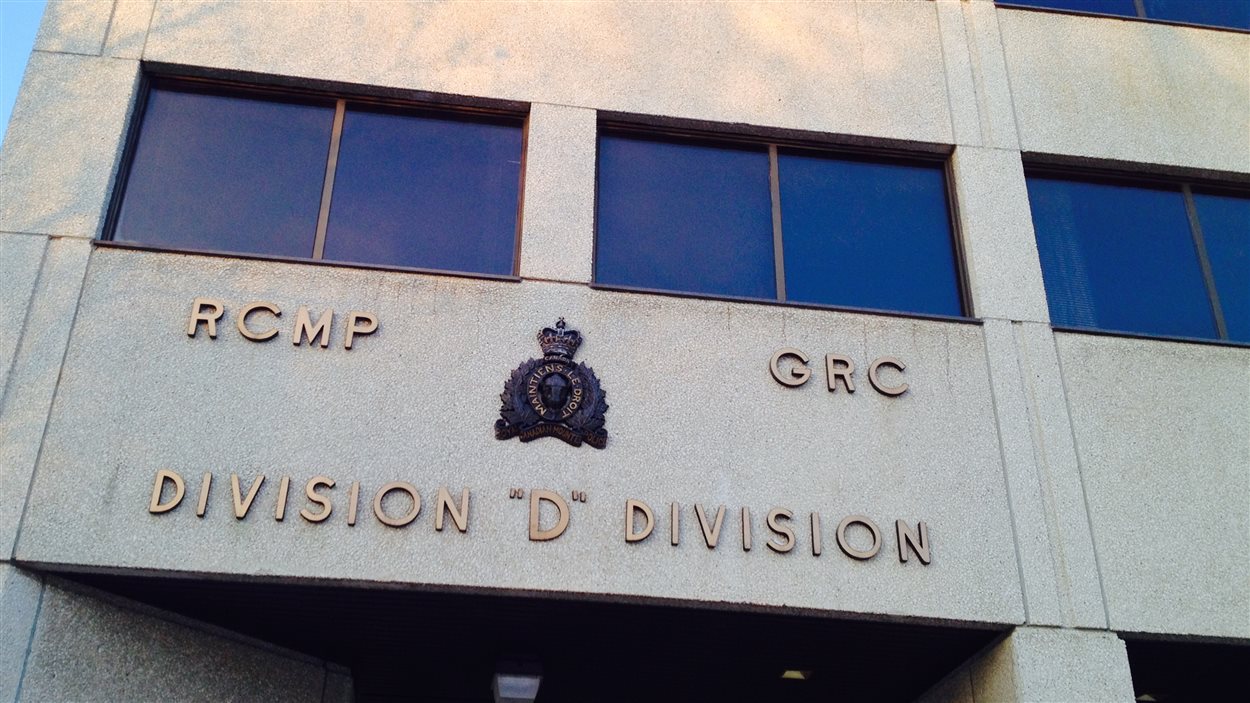 Enquête de la GRC : deux hommes autochtones morts dans la réserve de ...