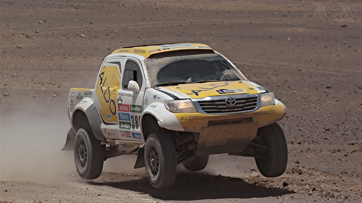Les Québécois réussissent leur meilleur résultat au Dakar 2015 | Radio ...