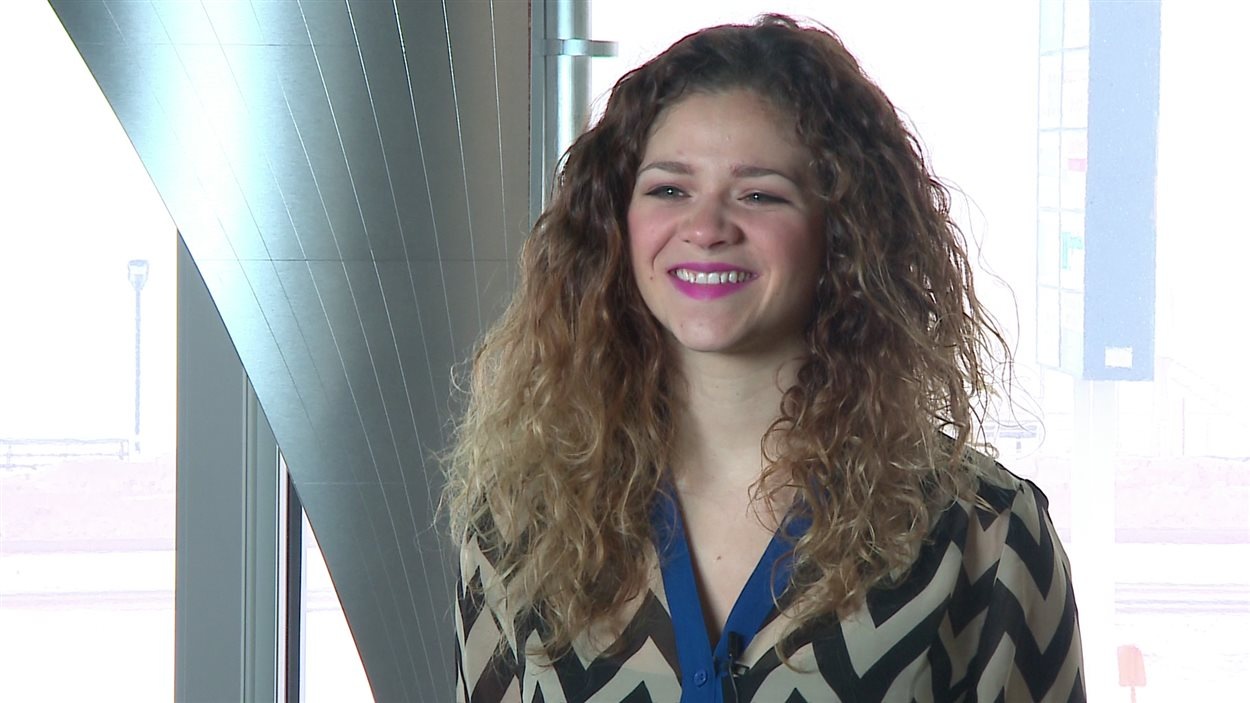 Un premier single pour Carole-Anne | Radio-Canada