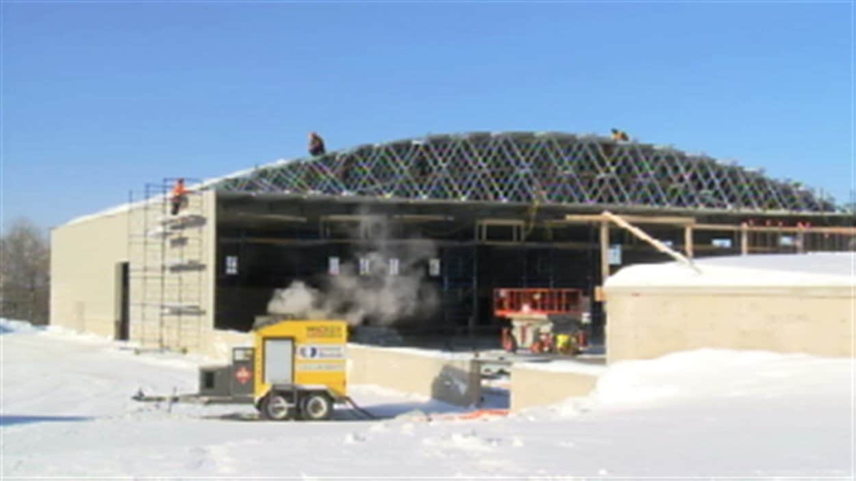 Deux collectivités au N.-B. attendent de l'aide pour leur aréna | Radio ...