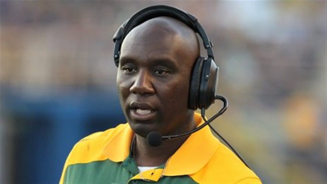 Les Alouettes embauchent Kavis Reed | Radio-Canada