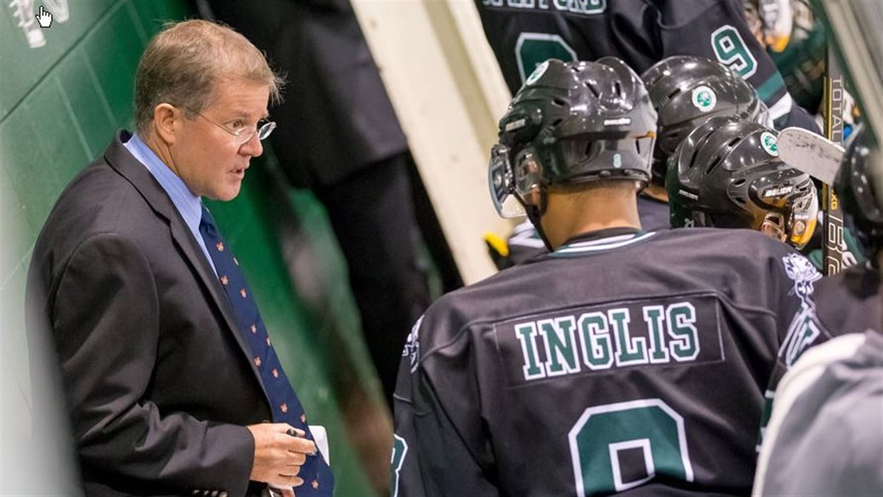 Un entraîneur de la Saskatchewan établit un nouveau record | Radio-Canada