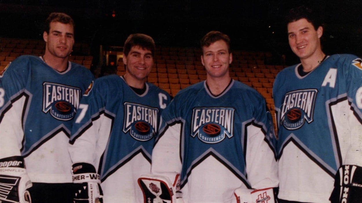 Brodeur prend sa retraite et devient directeur adjoint | Radio-Canada