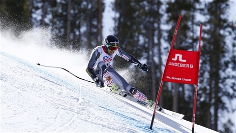 Réactions locales à la médaille d'argent de Dustin Cook | Radio-Canada