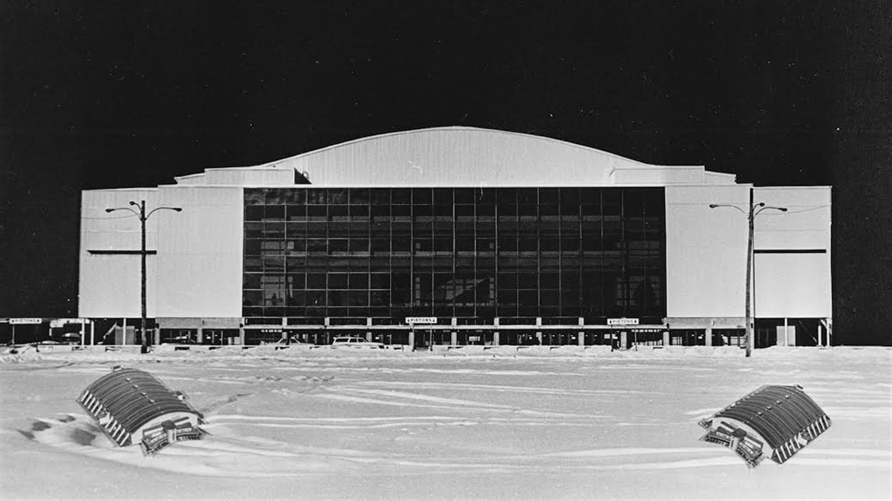 Un Colisée chargé d'histoire | Radio-Canada