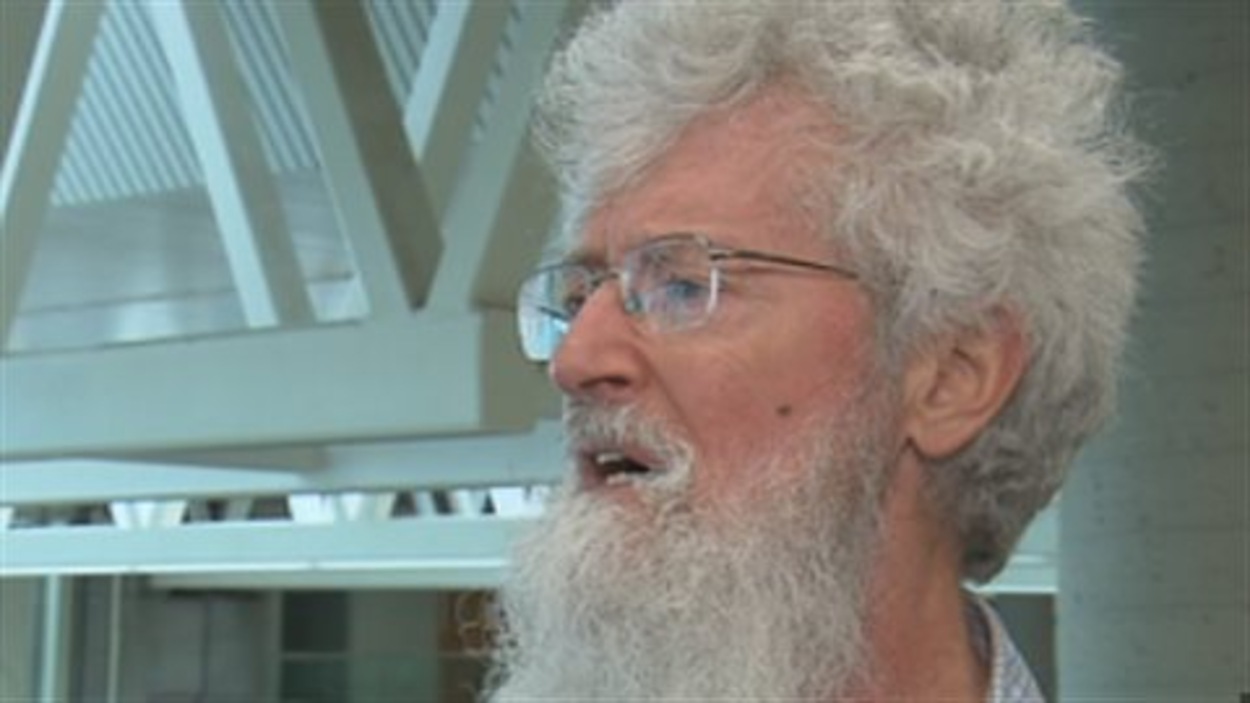 Le Dr Mailloux devant la Cour d'appel | Radio-Canada