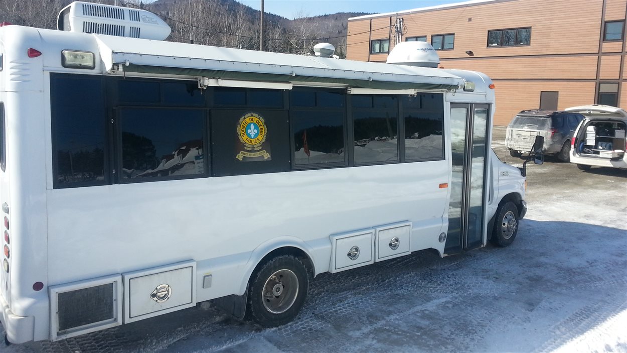 Tentative d'enlèvement d'une élève : la police dévoile un portrait ...