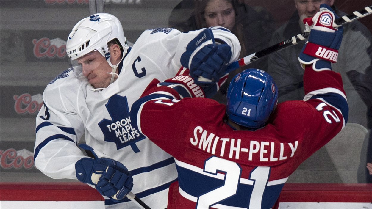 Les retrouvailles de Smith-Pelly | Radio-Canada