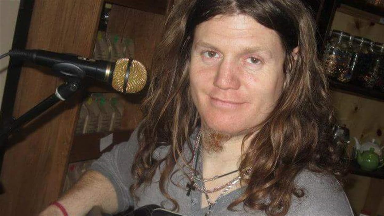 Quatre ans de prison pour violence conjugale | Radio-Canada