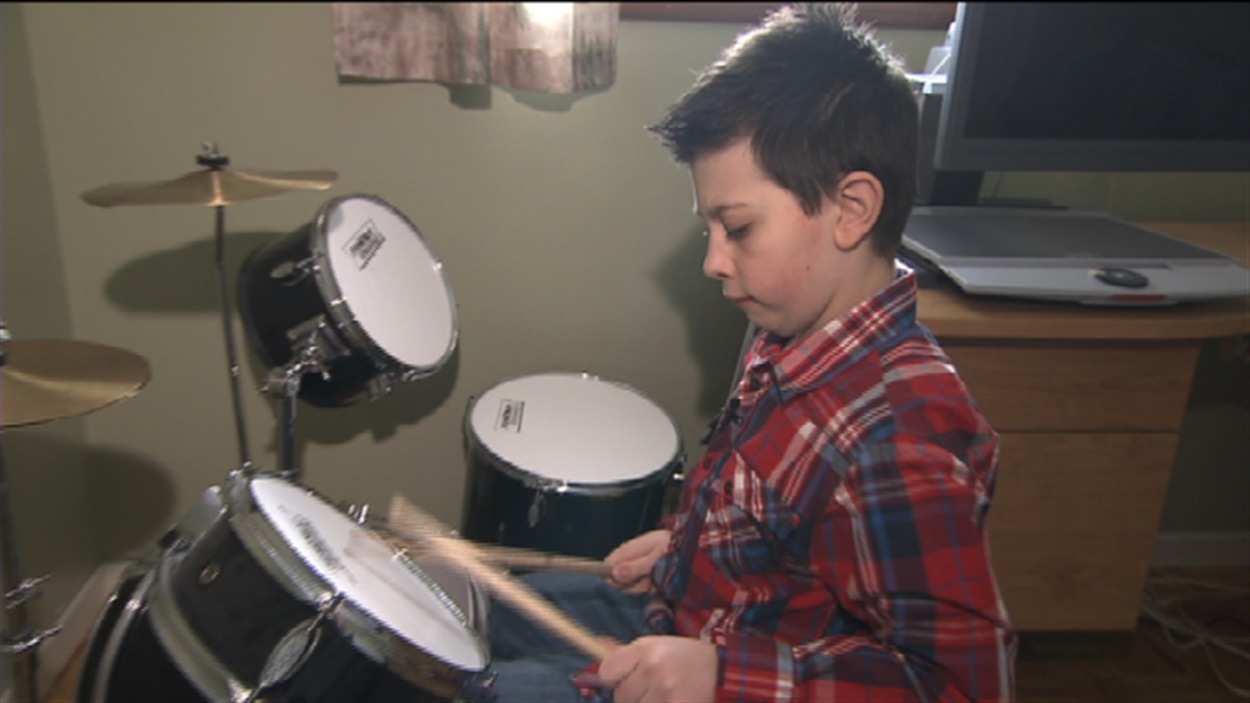 Nathan Therrien : trouver sa voix, même dans le noir | Radio-Canada.ca