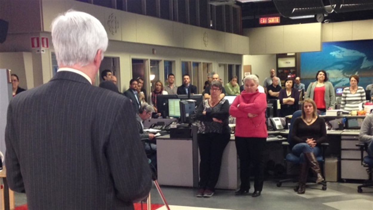 Dix postes abolis à Radio-Canada Acadie | Radio-Canada