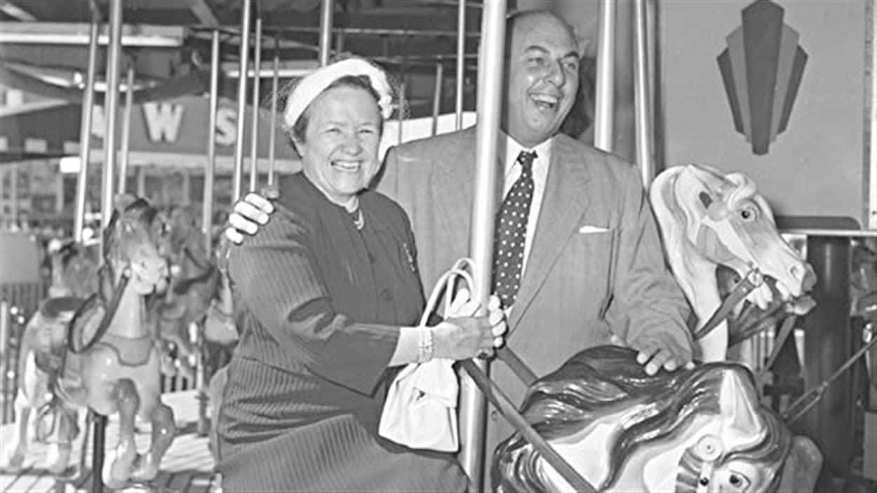 Des milliers d'archives d'Ottawa sur Internet | Radio-Canada