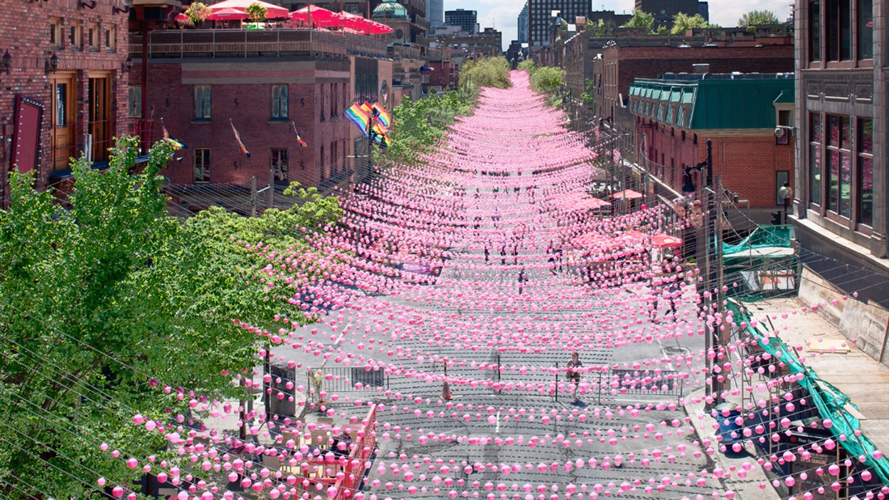 L'art pour réinventer le Village gai | Radio-Canada