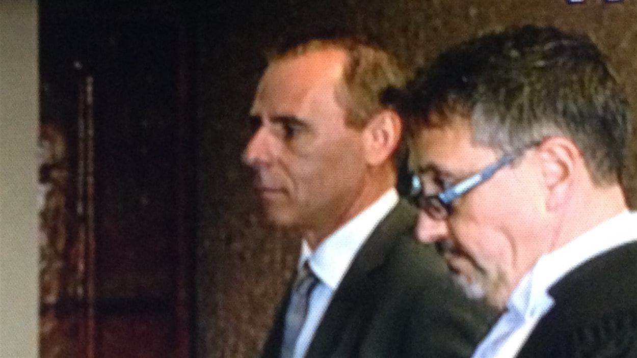 Policier à Chandler : l'accusé victime d'une enquête, plaide la défense ...