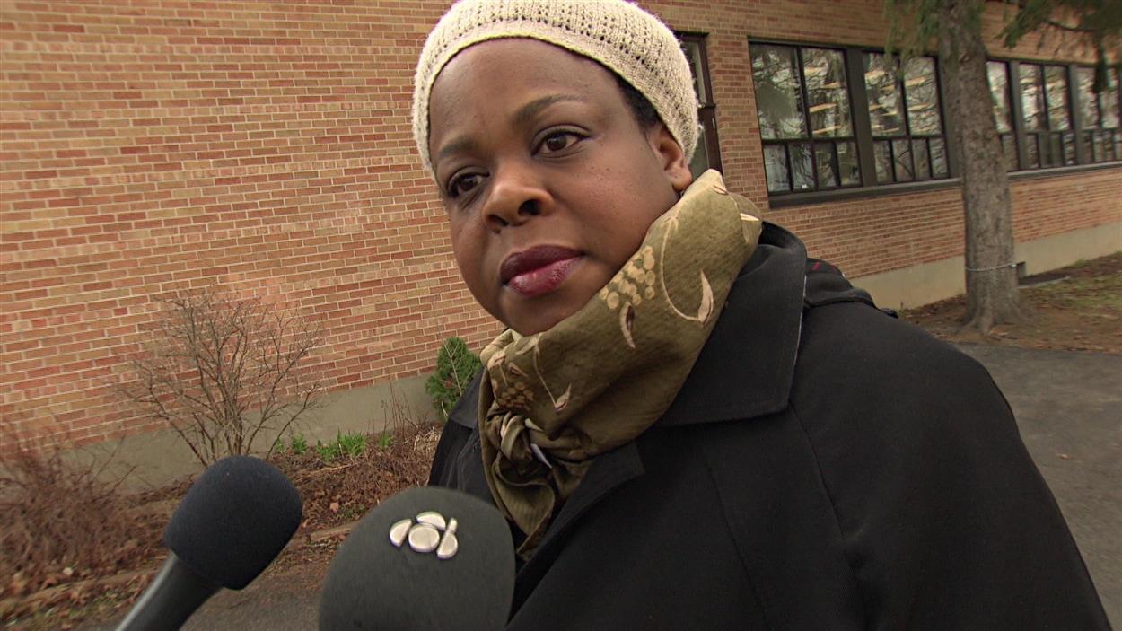 Insecticide mis en cause : l'école Charles H. Hulse fermée jusqu'au 4 ...