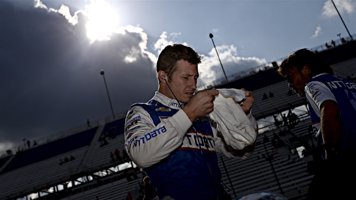 Ryan Briscoe à la rescousse | Radio-Canada