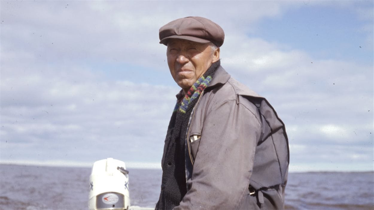 Appel pour identifier des Autochtones sur des photos | Radio-Canada