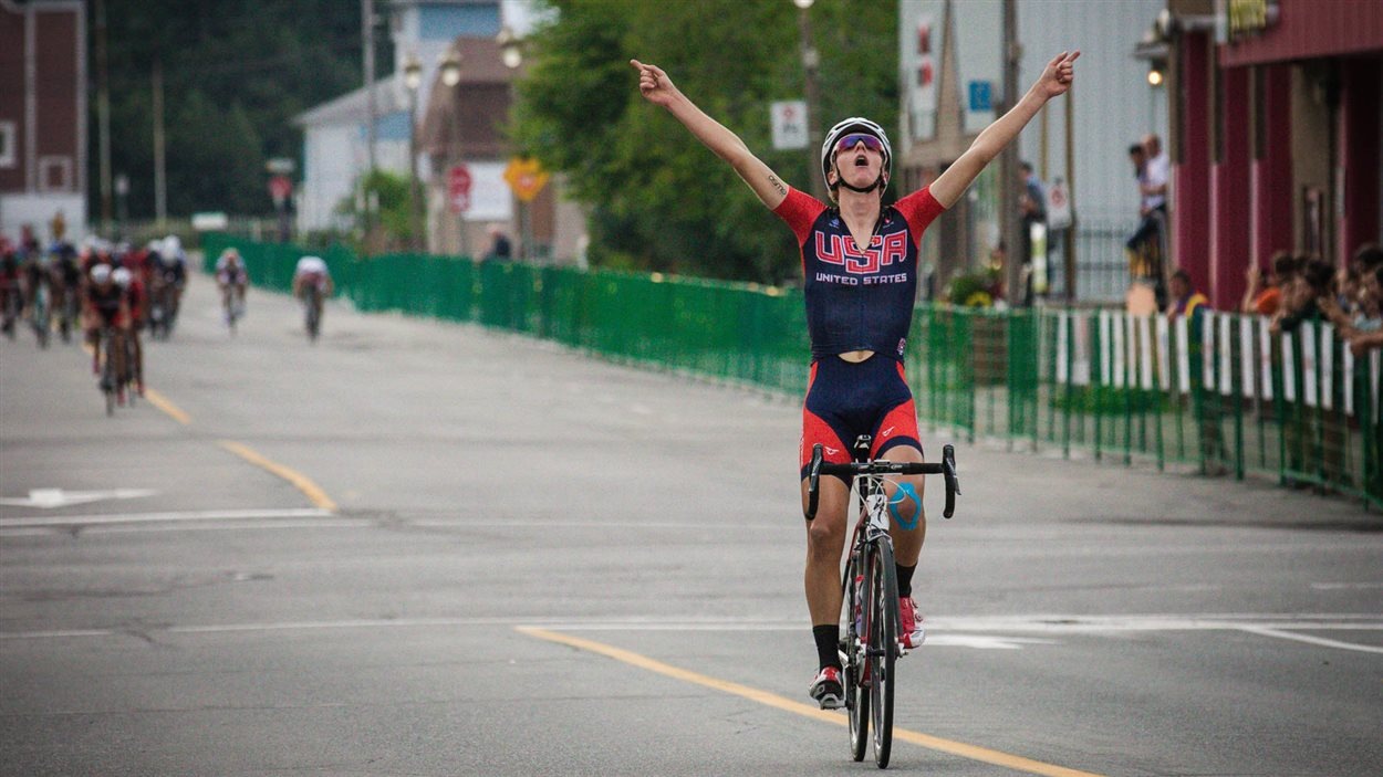 Adrien Costa se rapproche du maillot brun | Radio-Canada