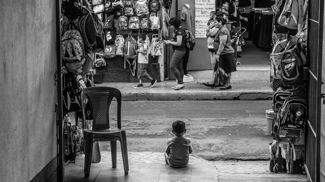 Samian dévoile sa passion pour la photographie | Radio-Canada