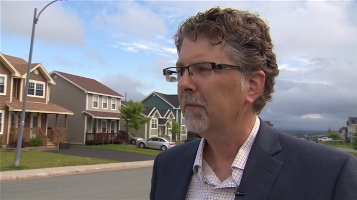 Les Terre-Neuviens vivent au-dessus de leurs moyens, selon une agence ...