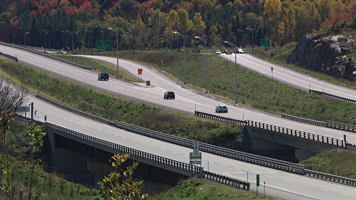 Le prolongement de l'autoroute 5 pourrait coûter plus cher aux ...