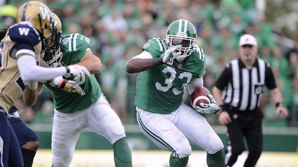 Jon Cornish blessé, Jerome Messam en renfort | Radio-Canada