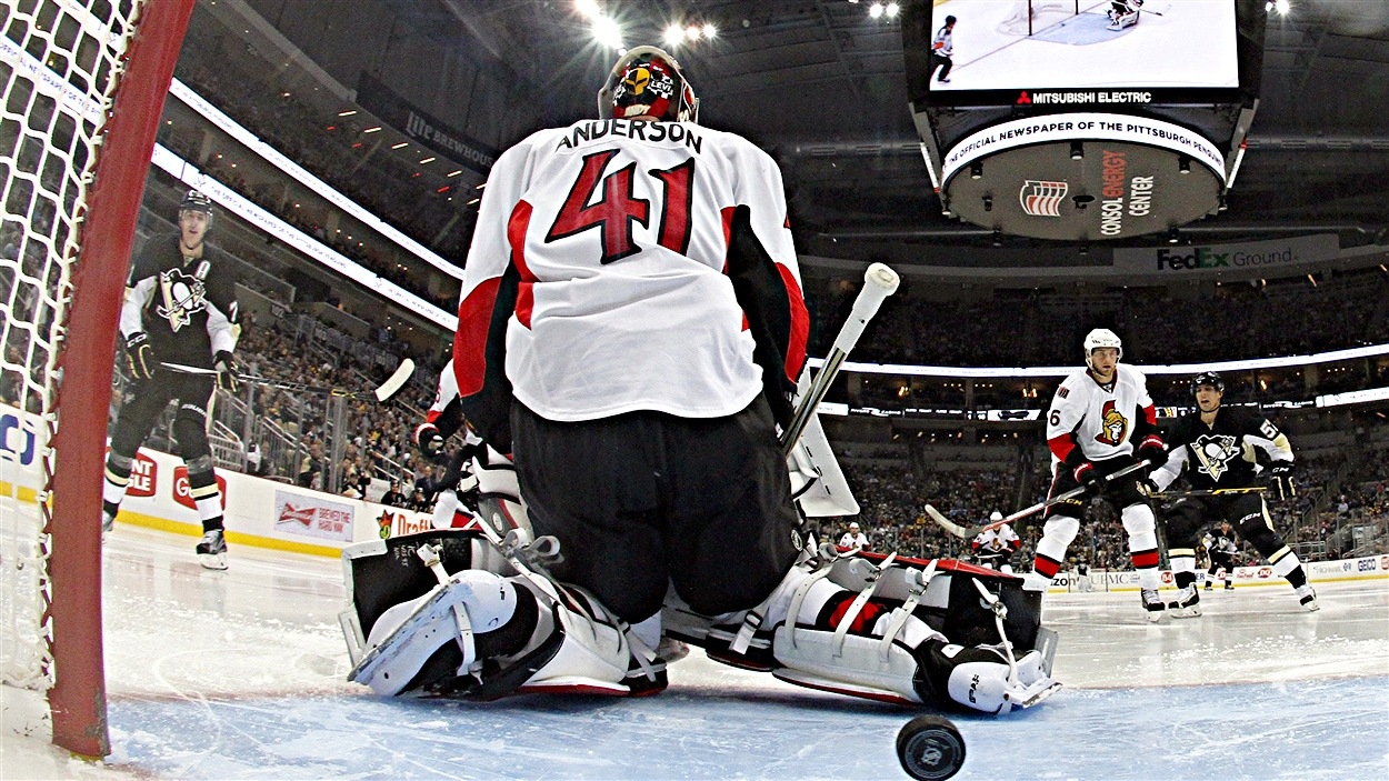 Les Sénateurs, premières victimes des Penguins | Radio-Canada