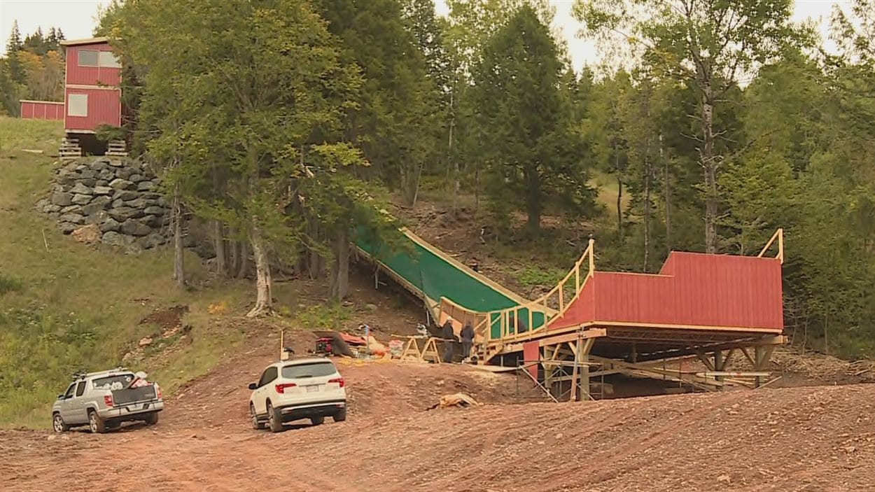 Un premier tremplin de ski enfin offert en Atlantique | Radio-Canada