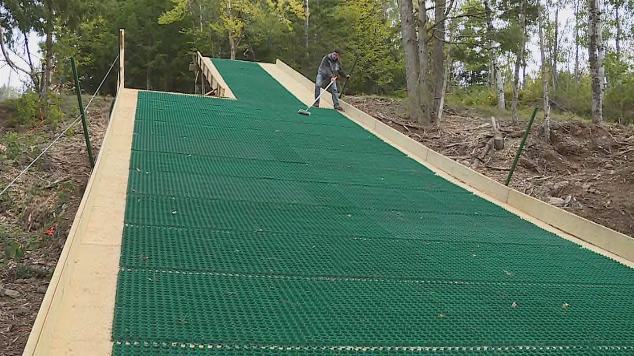 Un premier tremplin de ski enfin offert en Atlantique | Radio-Canada
