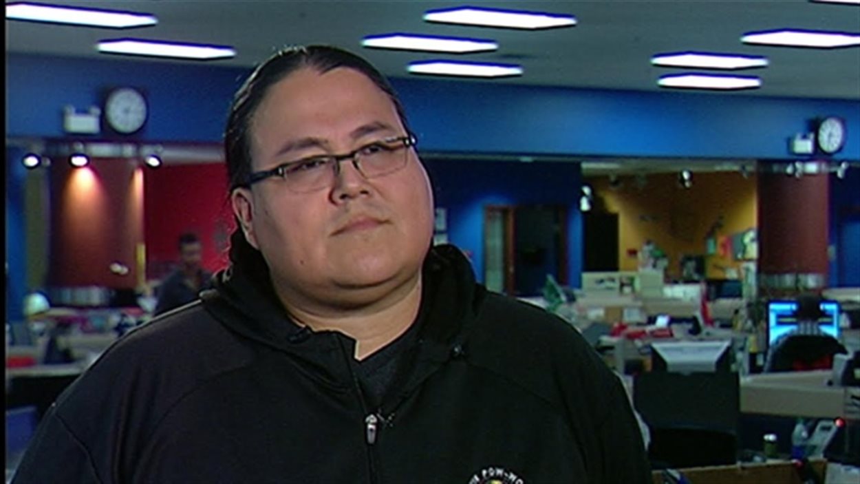 Des propos hostiles aux Autochtones sur une pancarte | Radio-Canada