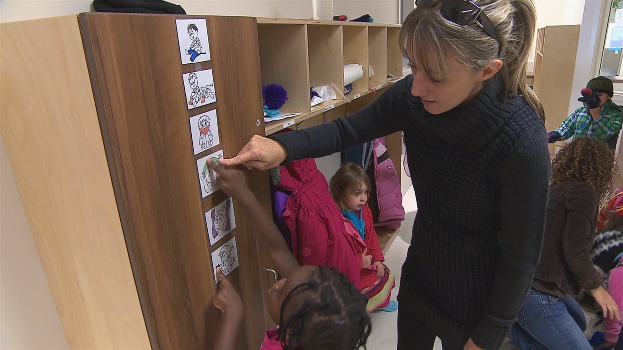 Des pictogrammes comme langage universel dans une garderie de Trois ...